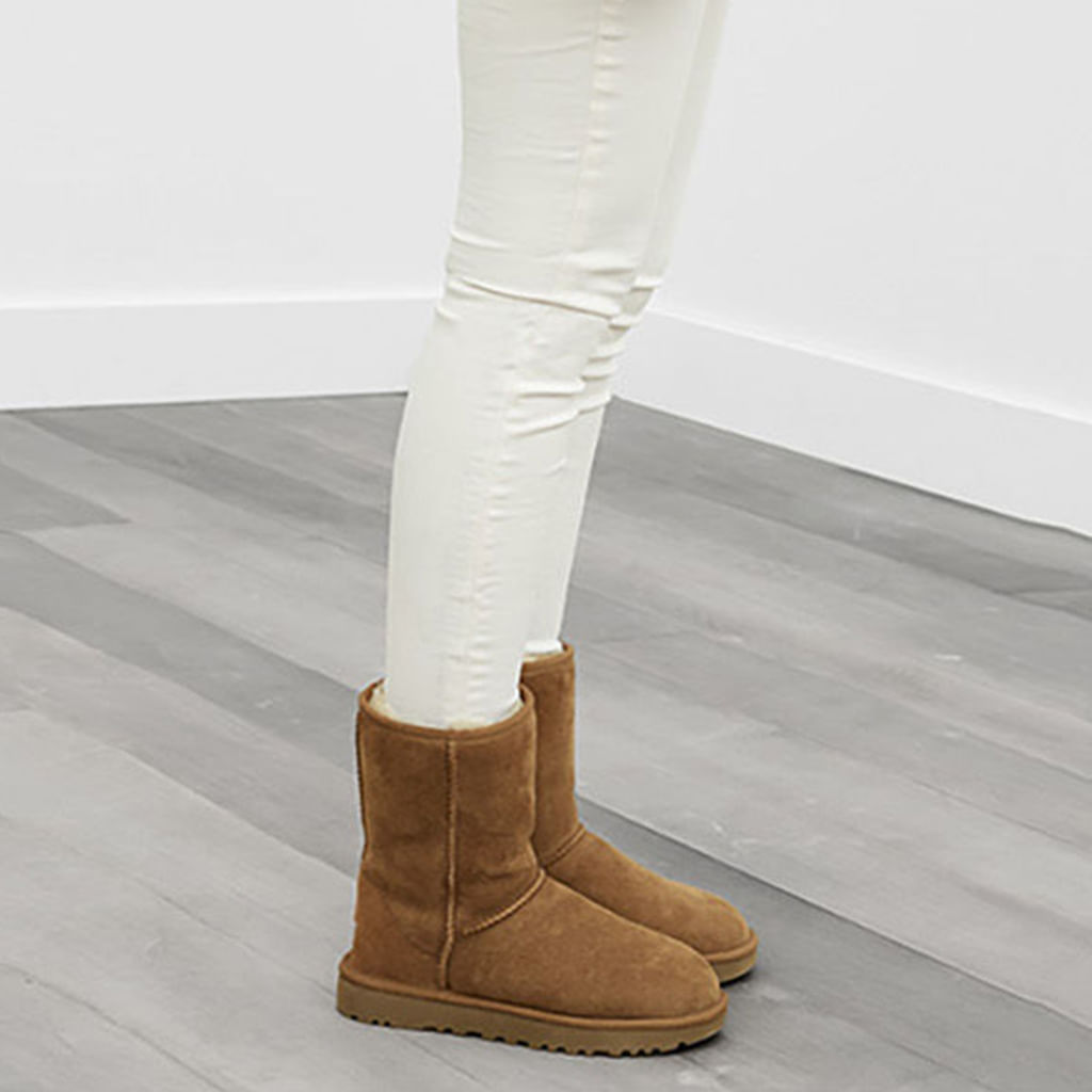 Ugg Women's Classic Short Ii In Chestnut | SHOP BAZAAR