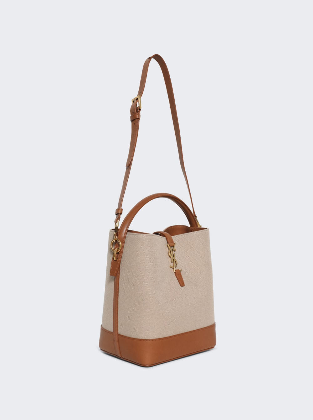 Le 37 Bucket Bag | SHOP BAZAAR