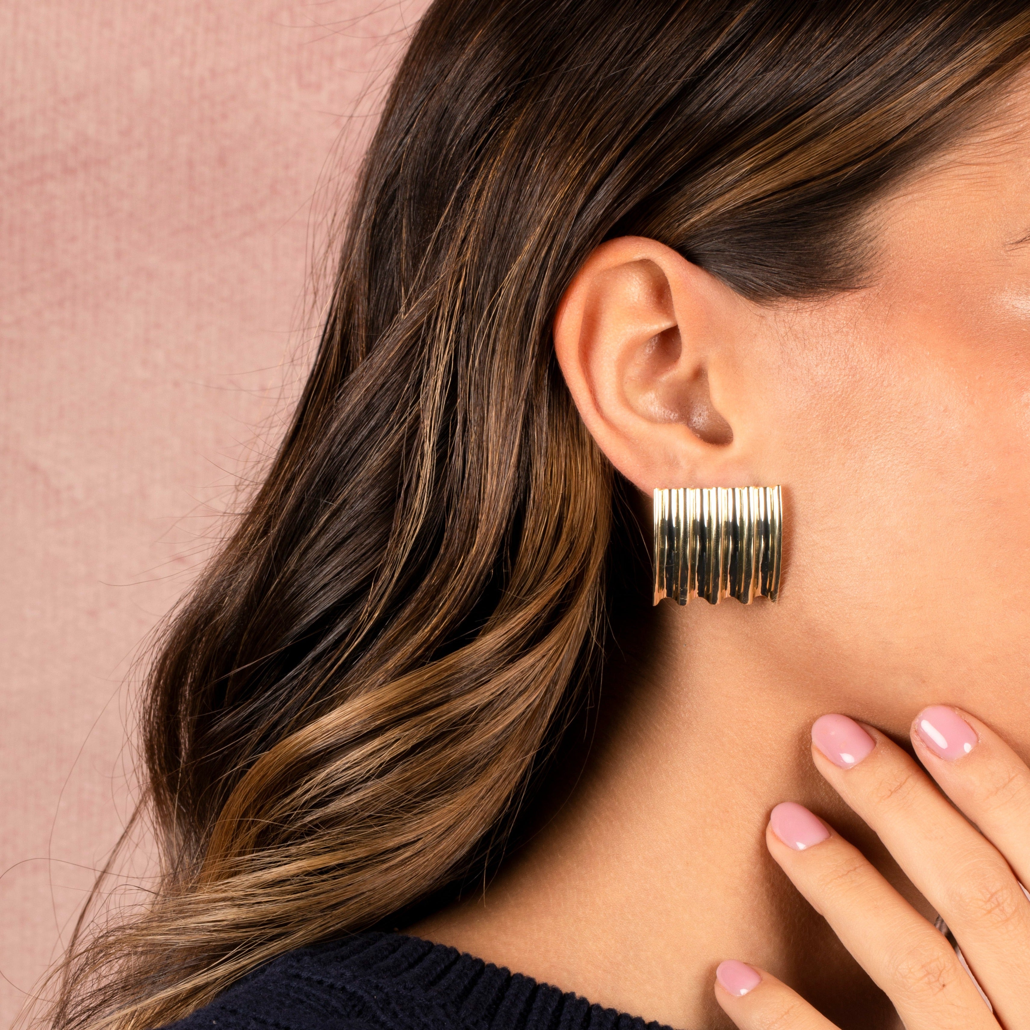 Solid Lined Square on the Ear Stud Earring | SHOP BAZAAR