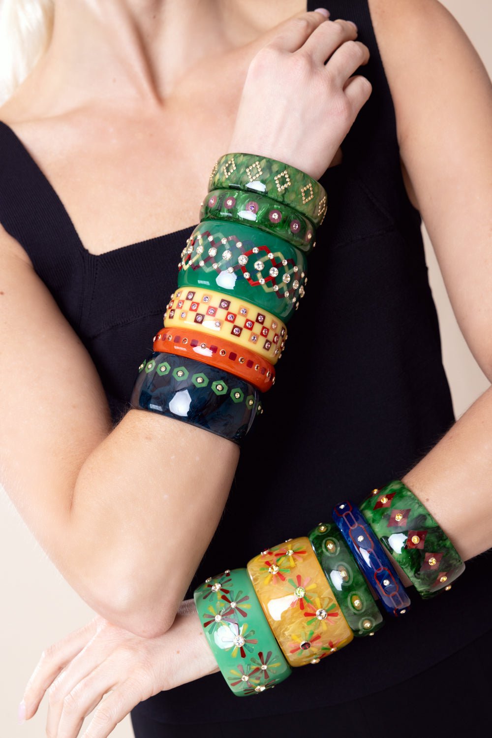 Amethyst Yellow Bakelite Bangle Bracelet | SHOP BAZAAR