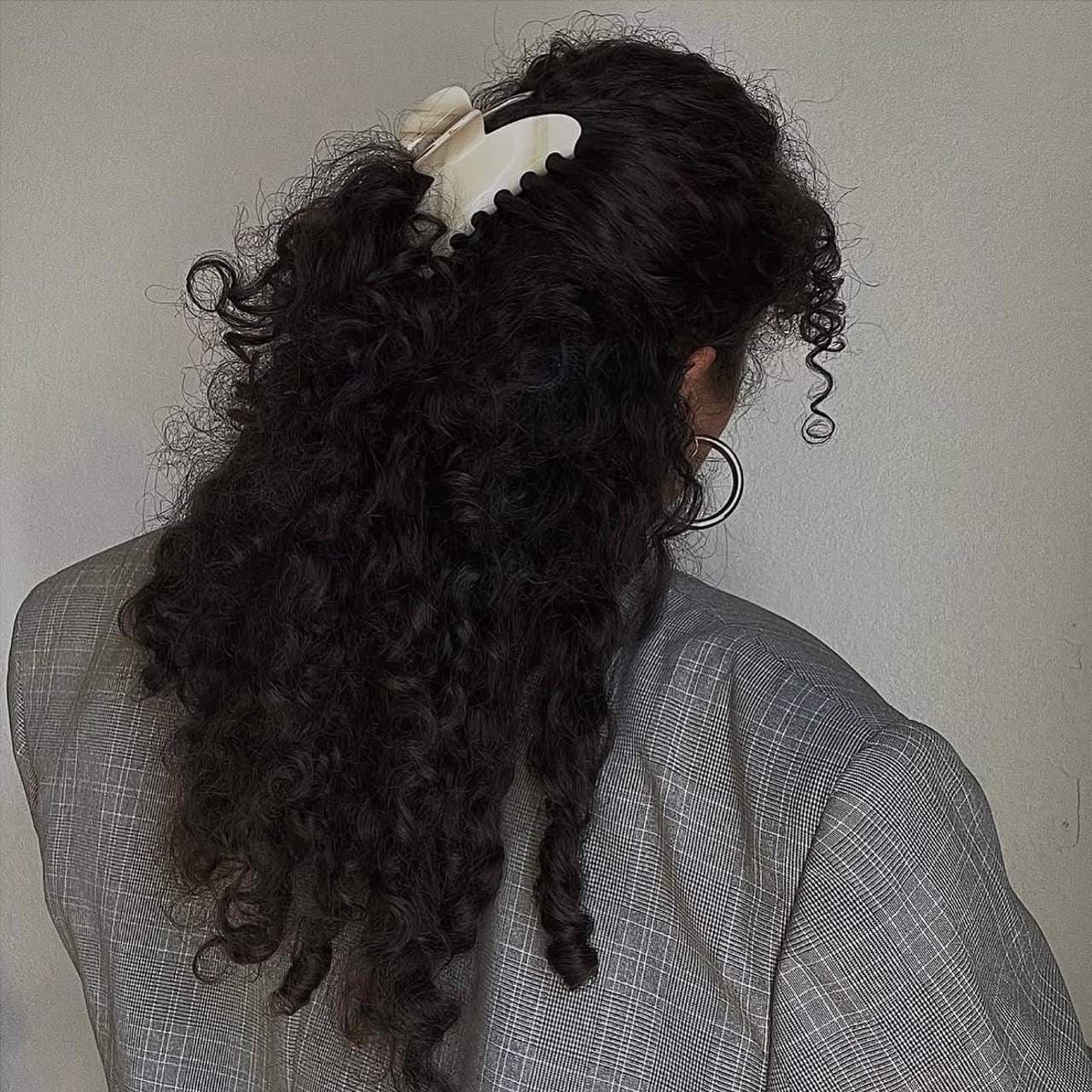 Big Effing Clip® Hair Claw In Buttercream | SHOP BAZAAR