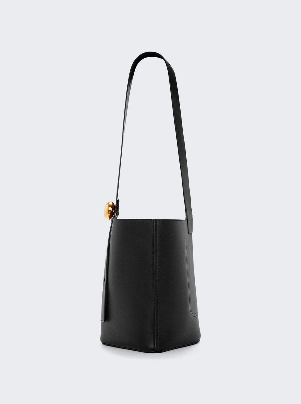 Medium Pebble Bucket Bag Black | SHOP BAZAAR